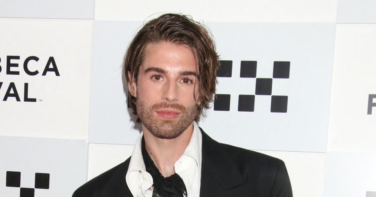 Joey Phillips à la première de Outlander au festival du film de Tribeca ...