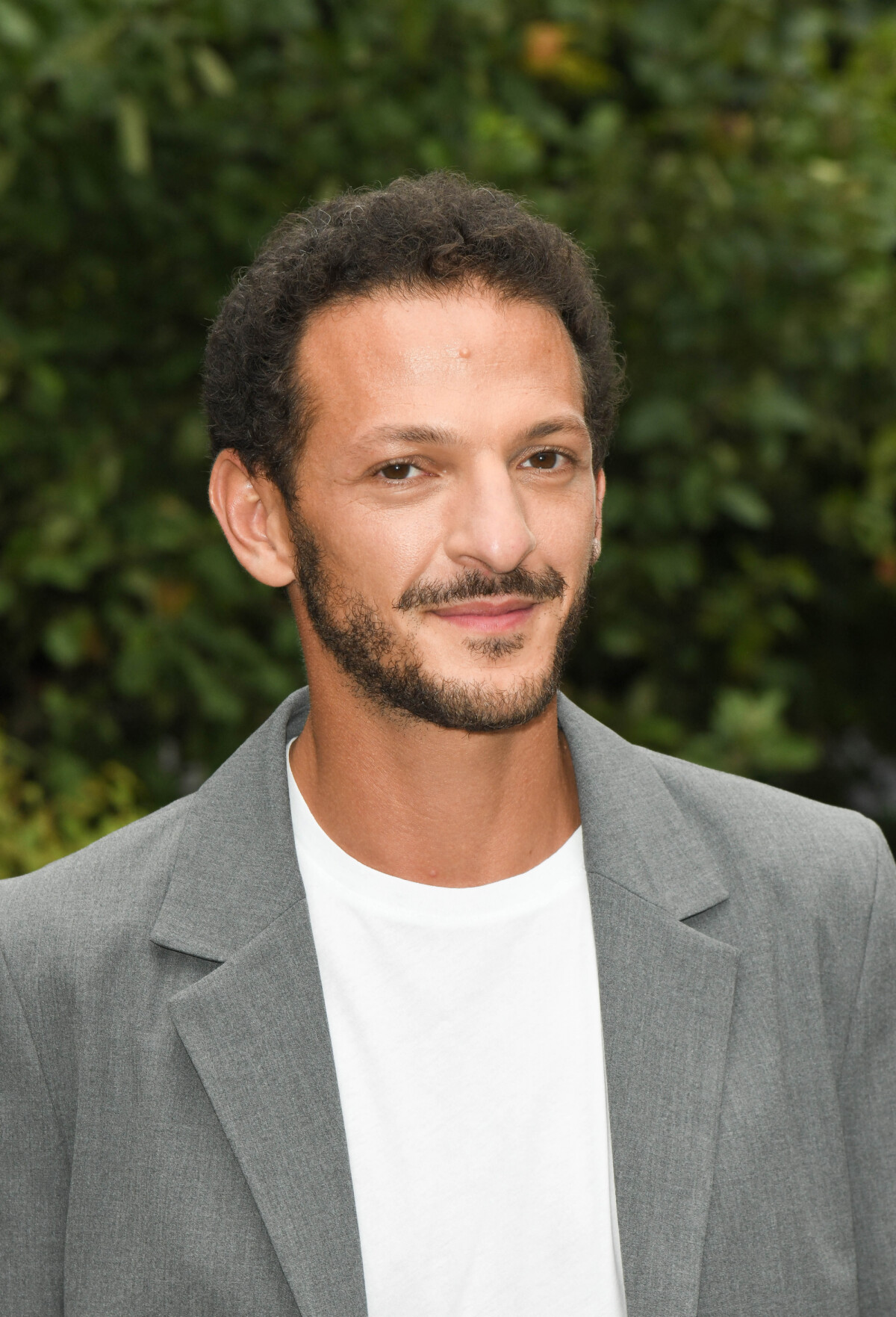 Photo : Vincent Dedienne - Photocall du film "L'Etreinte" - Festival du ...