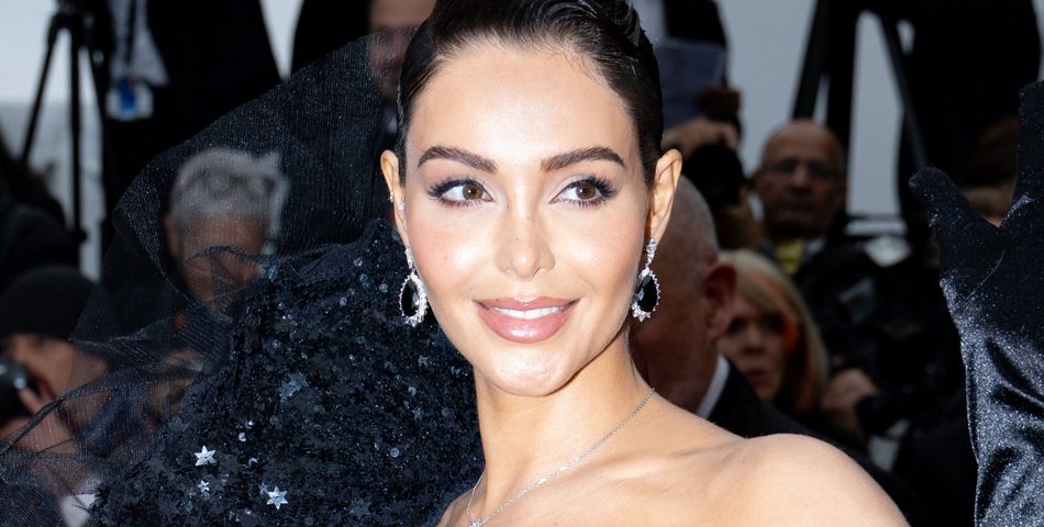 Nabilla - Montée des marches du film « Killers of the flower moon » lors du 76ème Festival ...