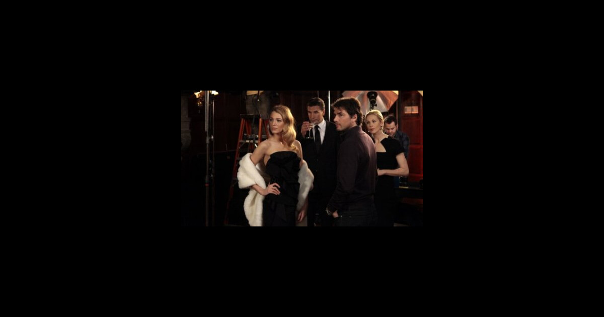 Gossip Girl saison 4 ... un triangle amoureux, un revenant et une ...