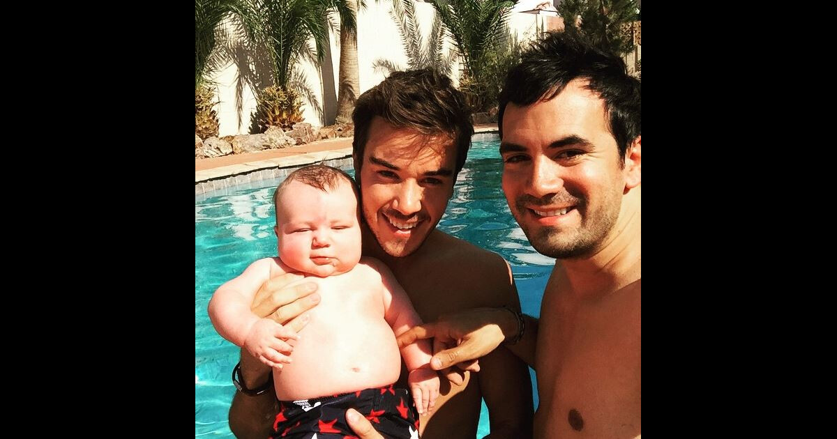 Alex Goude et Romain : le couple heureux pour sa 1ère Fête des Pères ...