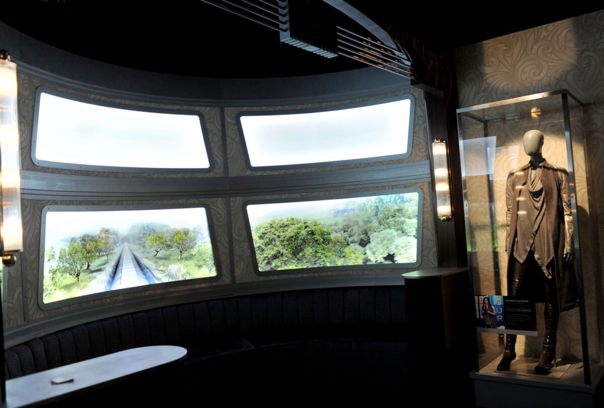 Photo : Hunger Games : le train à l'exposition à New York - PureBreak