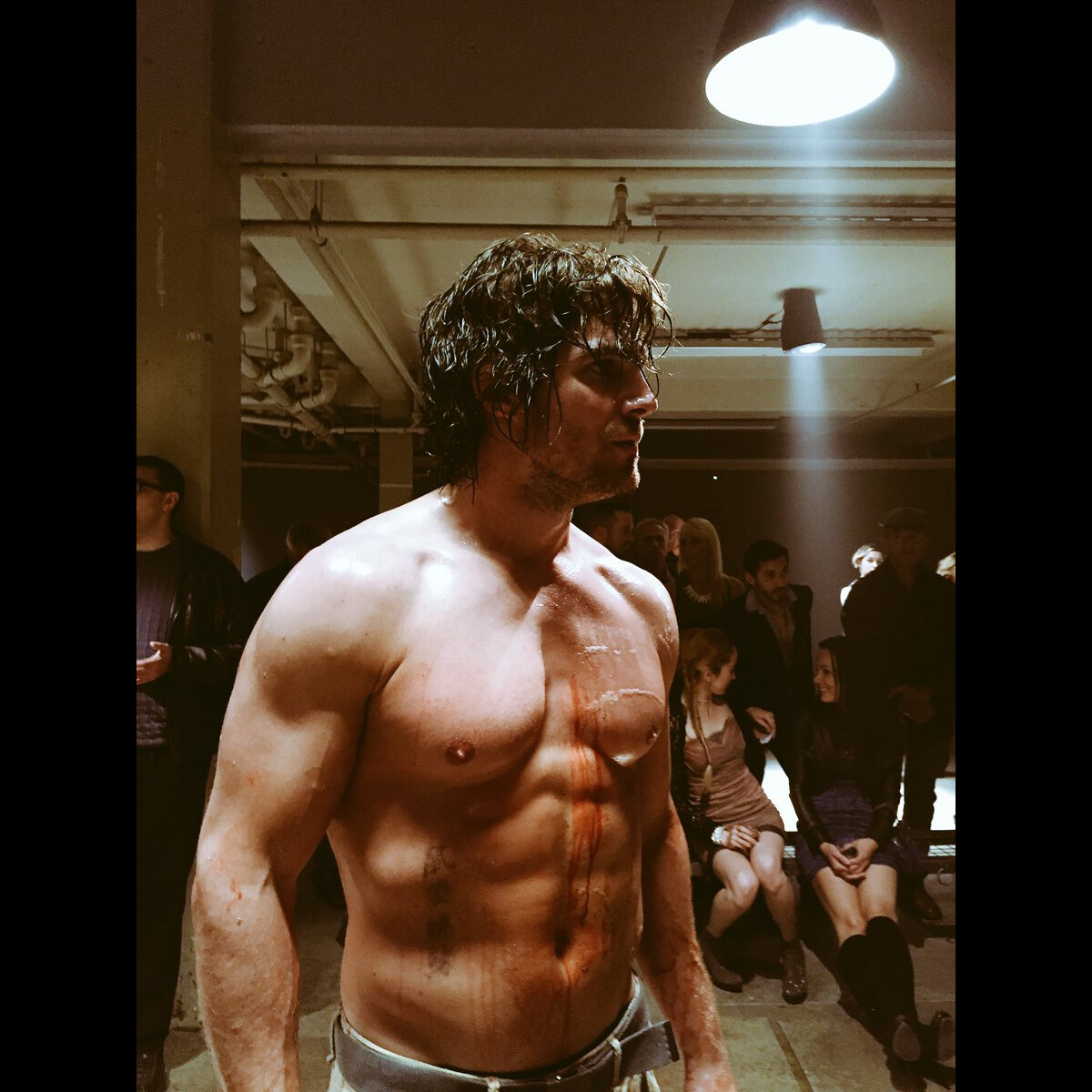 Photo : Arrow saison 5 : Stephen Amell sort les muscles - PureBreak