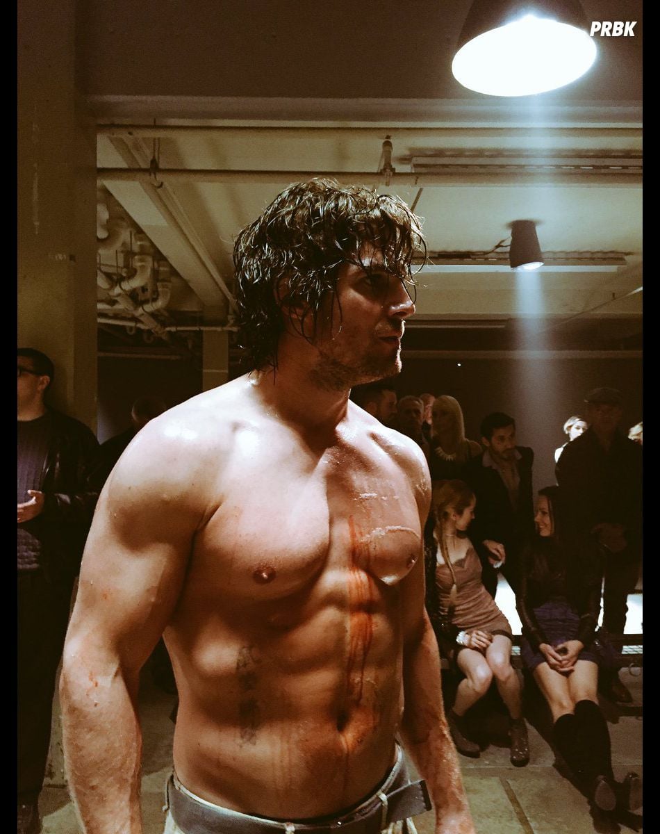 Arrow saison 5 : Stephen Amell sort les muscles - Purebreak