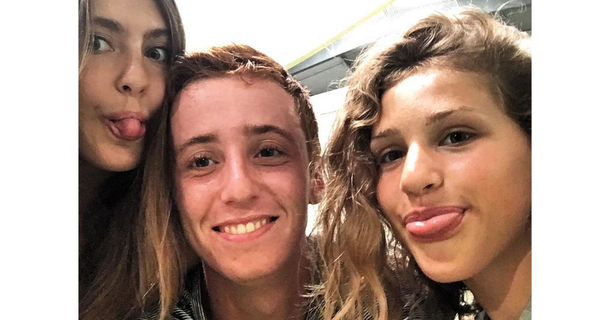 Demain nous appartient : Joaquim Fossi avec ses soeurs Garance Teillet ...