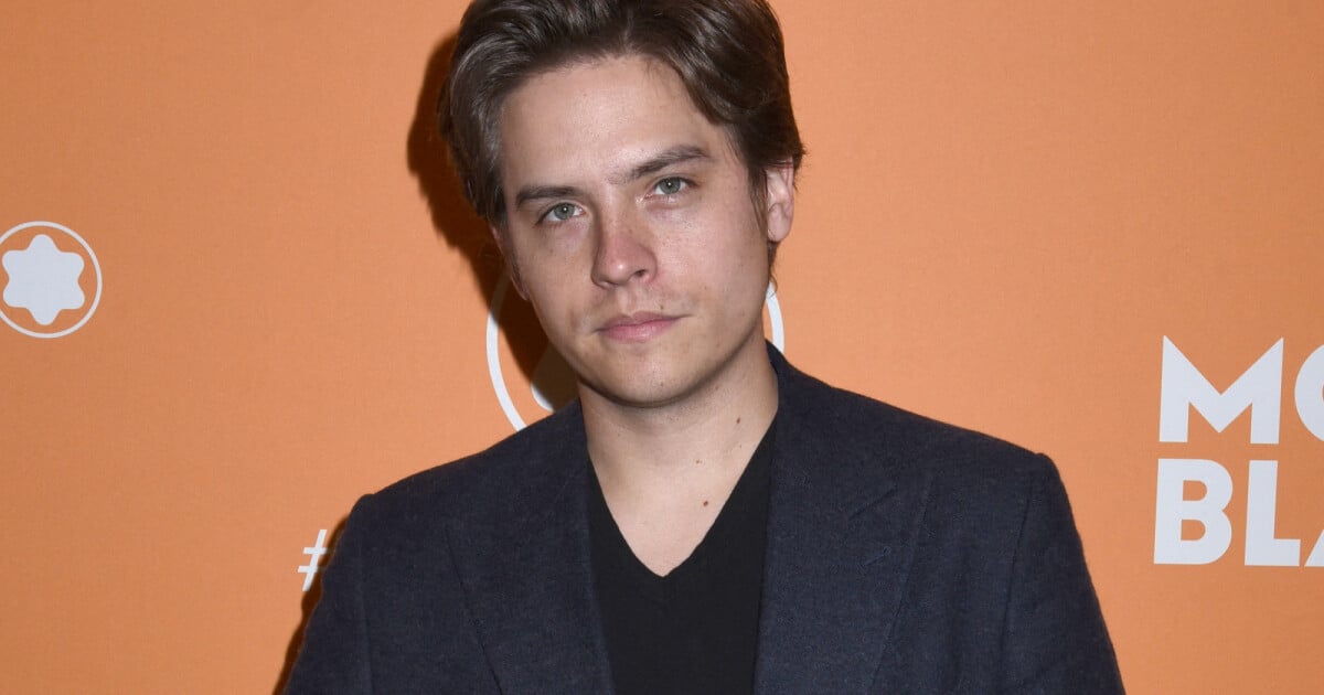 Dylan Sprouse (After) se confie sur son personnage Trevor : "Il est ...
