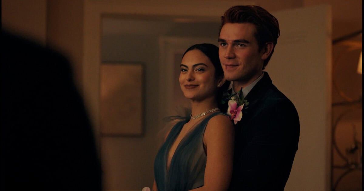 Riverdale saison 5 : la rupture de Varchie confirmée avec une annonce ...