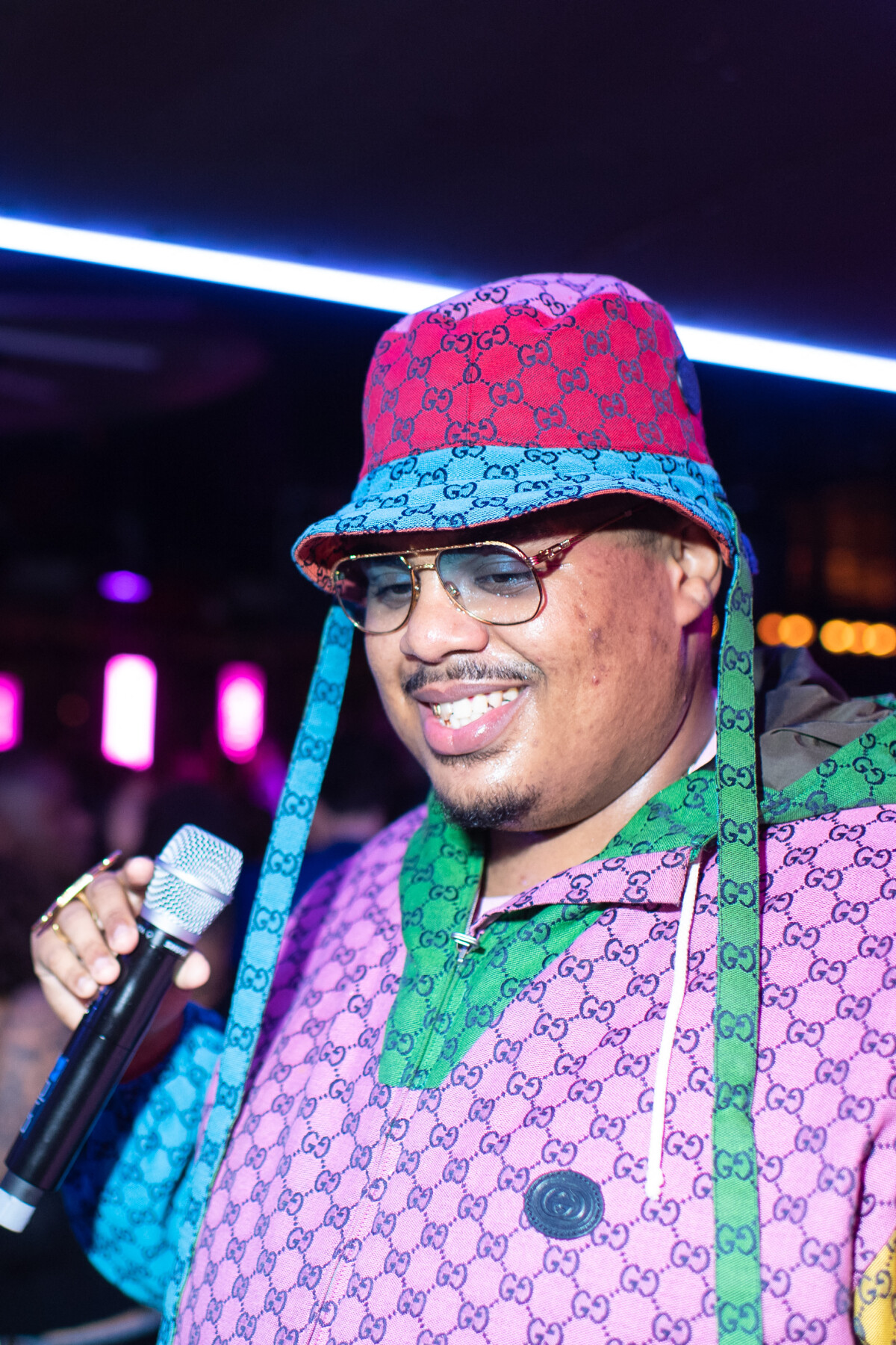 Photo : Exerçant sous le pseudonyme de Smiley, il fait pleinement ...