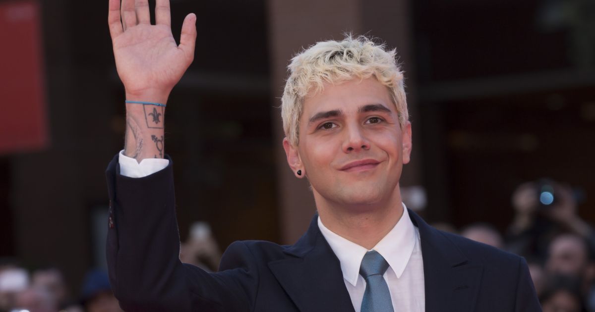 Xavier Dolan sur le tapis rouge du Festival International du Film de ...