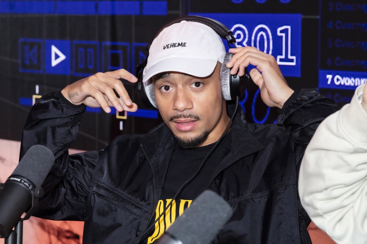 Photo : Exclusif - Mister V (Yvick Letexier) - Première dans son ...