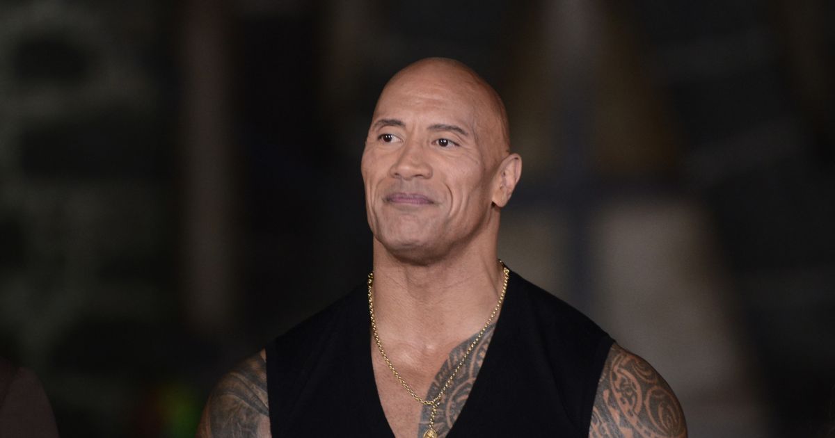 Dwayne Johnson (The Rock) à la première du film Black Adam au Diego ...