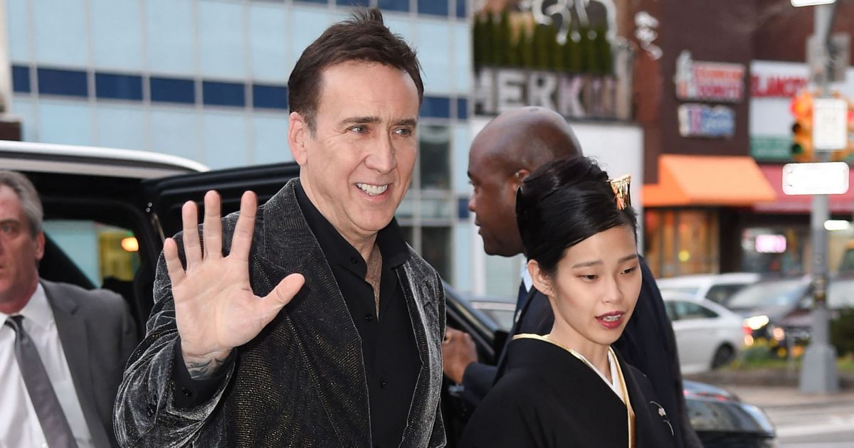 Nicolas Cage et sa femme Riko Shibata, enceinte - Arrivées à la première du film Un talent en or ...