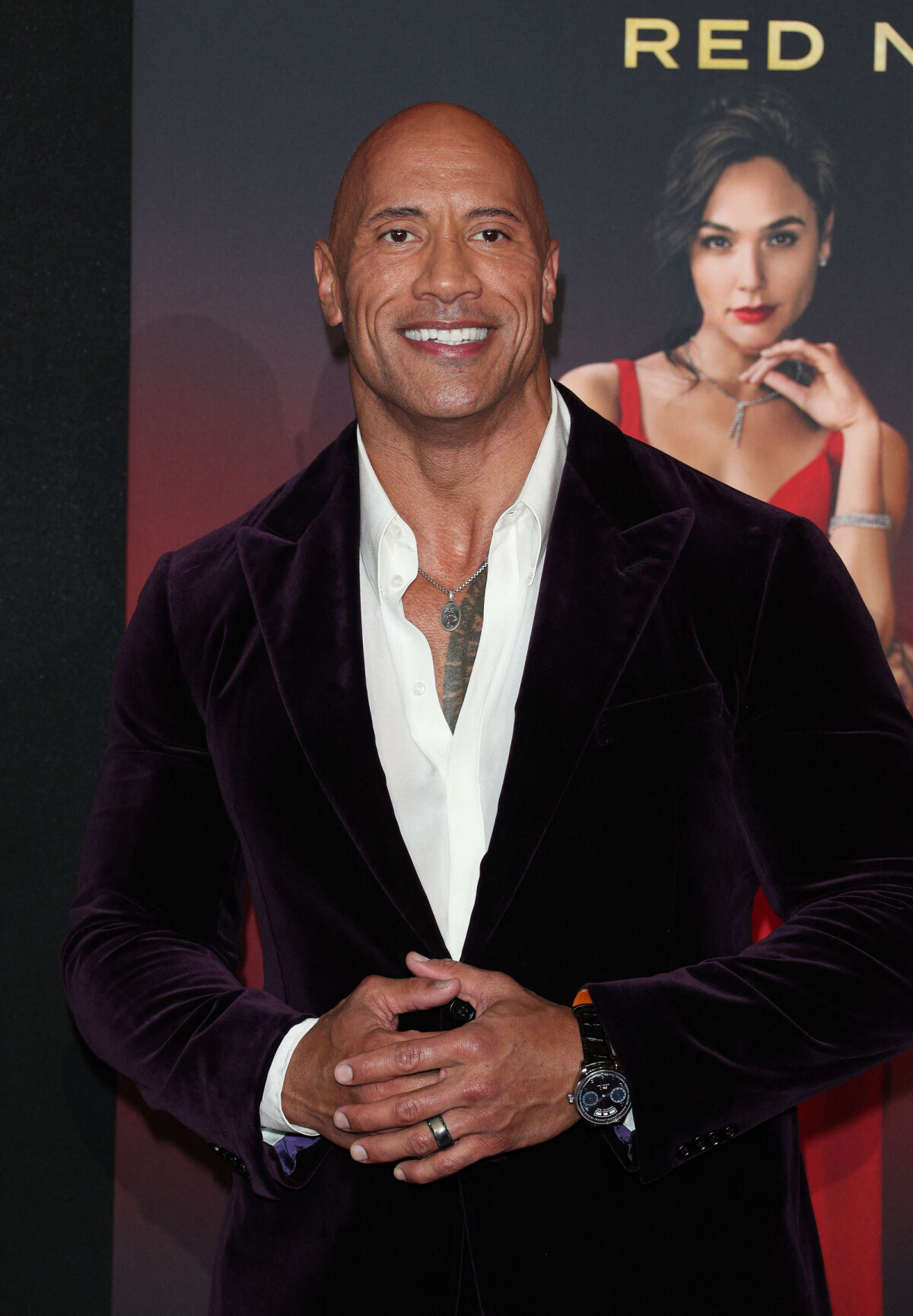 Photo : Dwayne Johnson à la première du film "Red Notice" à Los Angeles ...