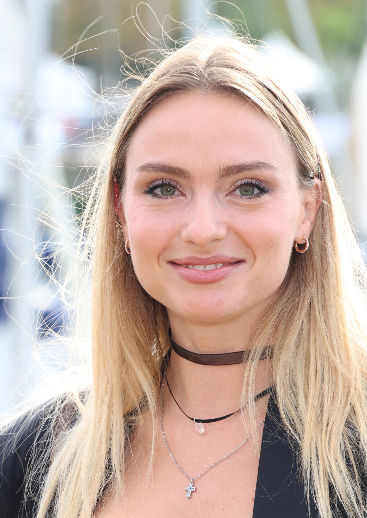 Photo : Aurelie Pons au photocall de la série "Ici Tout Commence" lors ...