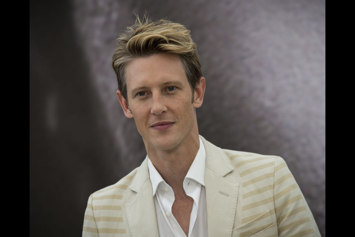 Photo : Gabriel Mann de Revenge nous livre ses talents cachés au ...