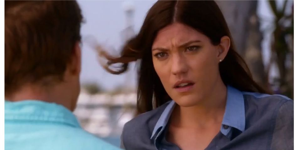 Dexter saison 8 : Debra en froid avec son frère à cause d'Hannah ...