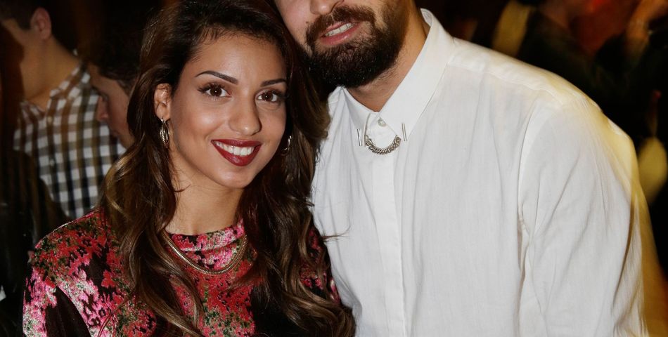 Tal et son petit-ami Anthony prennent la pose lors d'une soirée - Purebreak