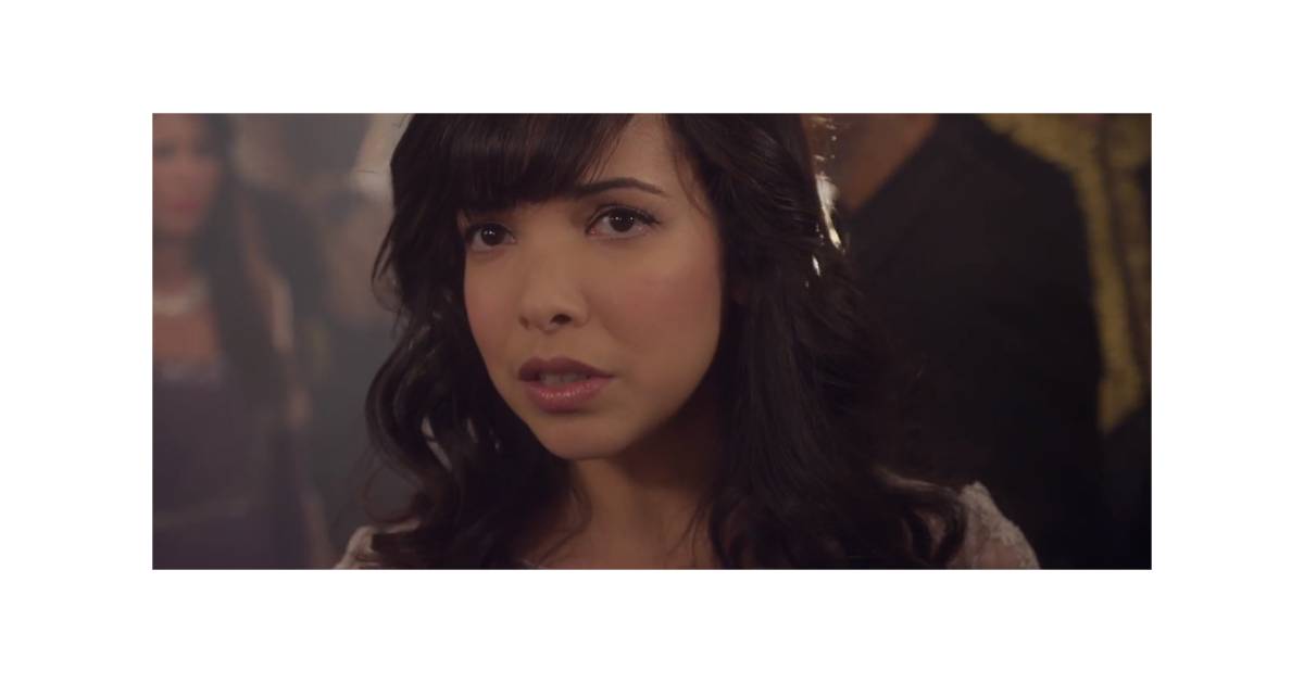 Indila : la chanteuse fait une tournée internationale après le succès ...