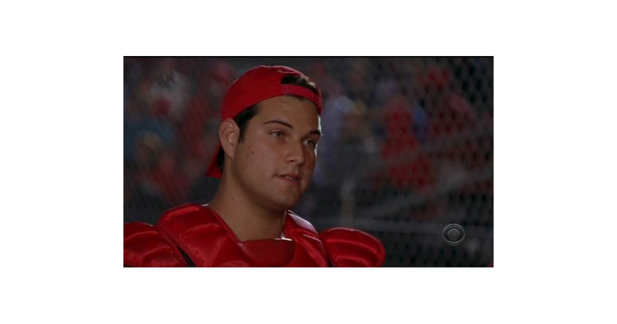 Glee saison 6 : Dave Karofsky prêt à draguer Blaine ? - Purebreak