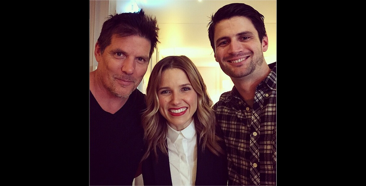 Photo : Paul Johansson, Sophia Bush et James Lafferty alias Dan Scott ...
