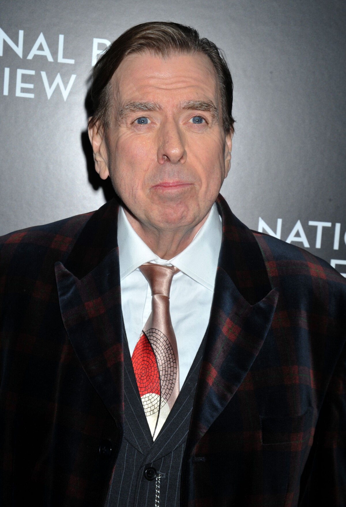 Photo : Timothy Spall métamorphosé au National Board of Review Gala, le ...