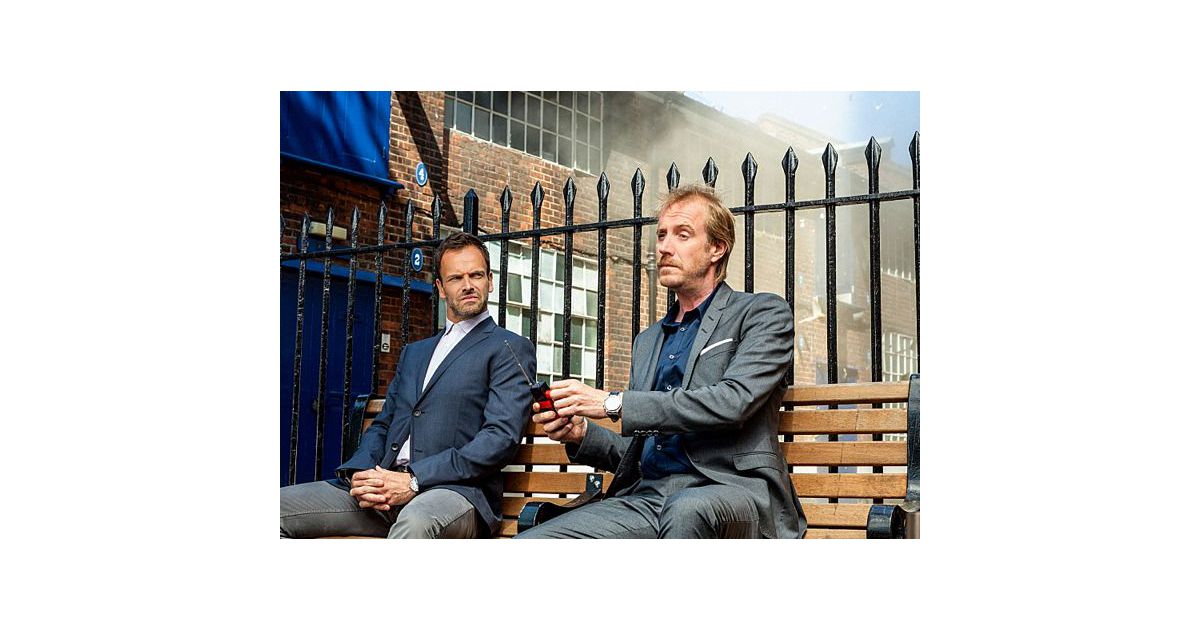 Elementary saison 2 : Mycroft revient - Purebreak