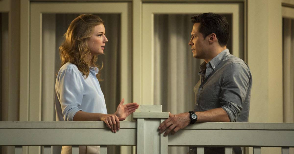 Revenge saison 4 : Emily et Jack enfin en couple dans le final - Purebreak
