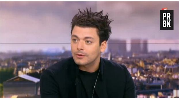 Kev Adams : boutonneux et appareil dentaire à l'école, il dévoile son ...