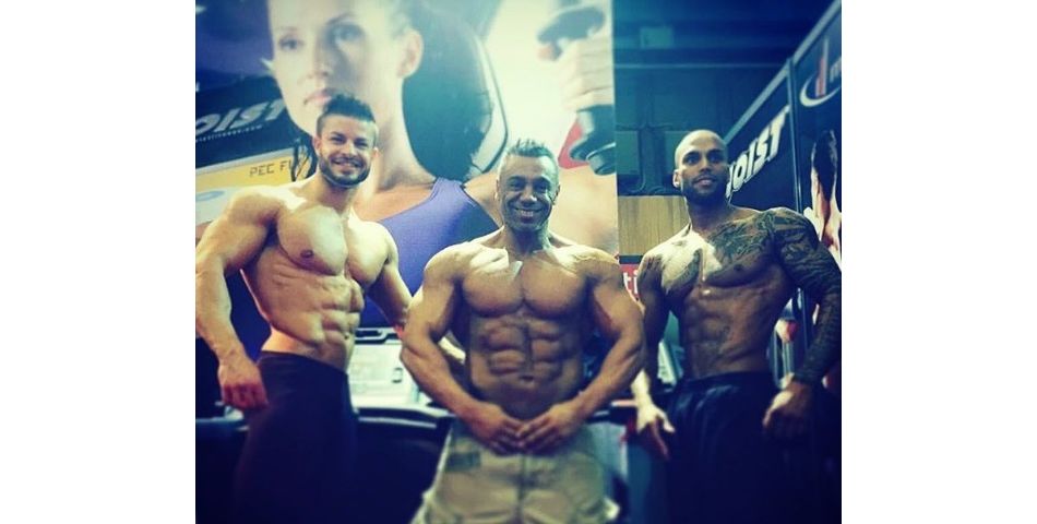 Dimitri (Les Anges 8) est un passionné de bodybuilding - Purebreak