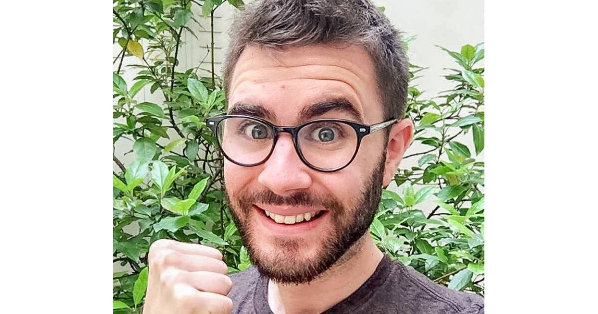 Euro 2016 : Cyprien donne son avis pour le match France-Roumanie ...