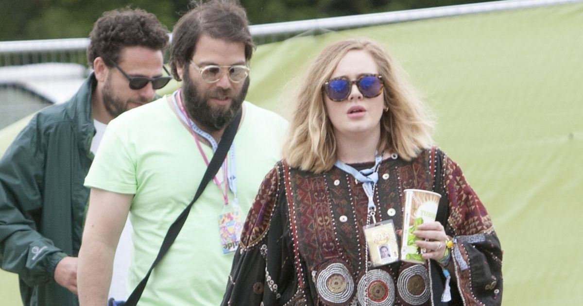 Adele enceinte de son époux Simon Konecki ? La photo qui sème le doute ...