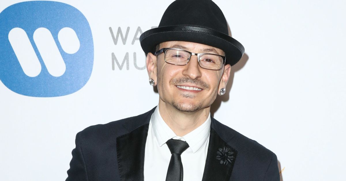 Mort de Chester Bennington : Linkin Park lui rend hommage dans une ...
