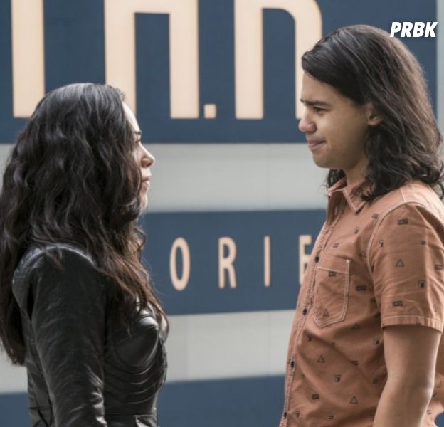 The Flash saison 4 : Cisco et Gypsy enfin en couple ? - Purebreak