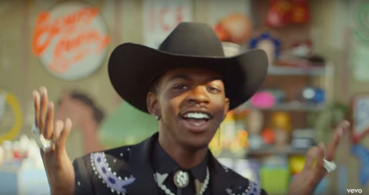 Vidéo : Lil Nas X – Old Town Road (feat. Billy Ray Cyrus) - PureBreak