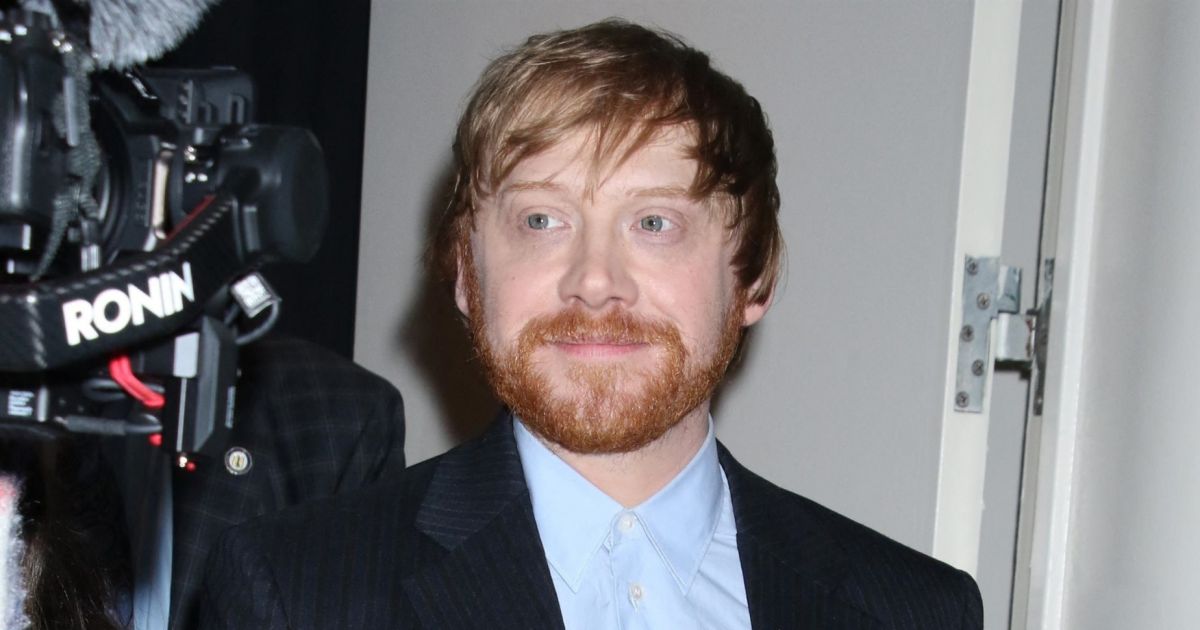 Rupert Grint à la première de la saison finale de la série Servant de ...