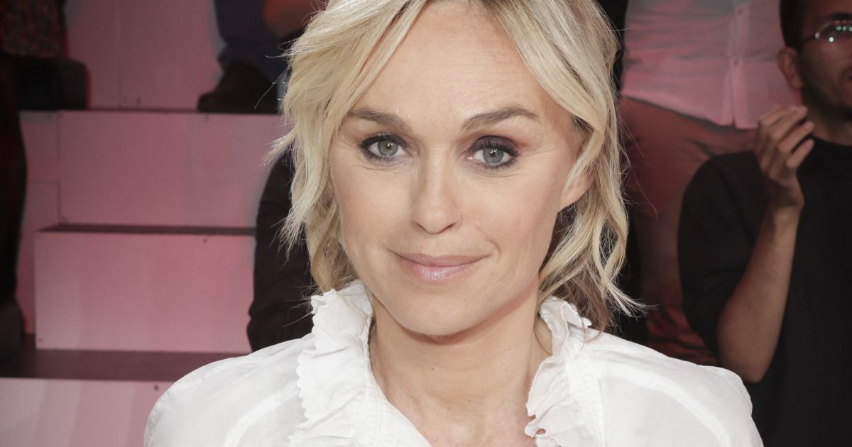 Exclusif - Cécile de Ménibus - Enregistrement de l'émission La Grosse ...