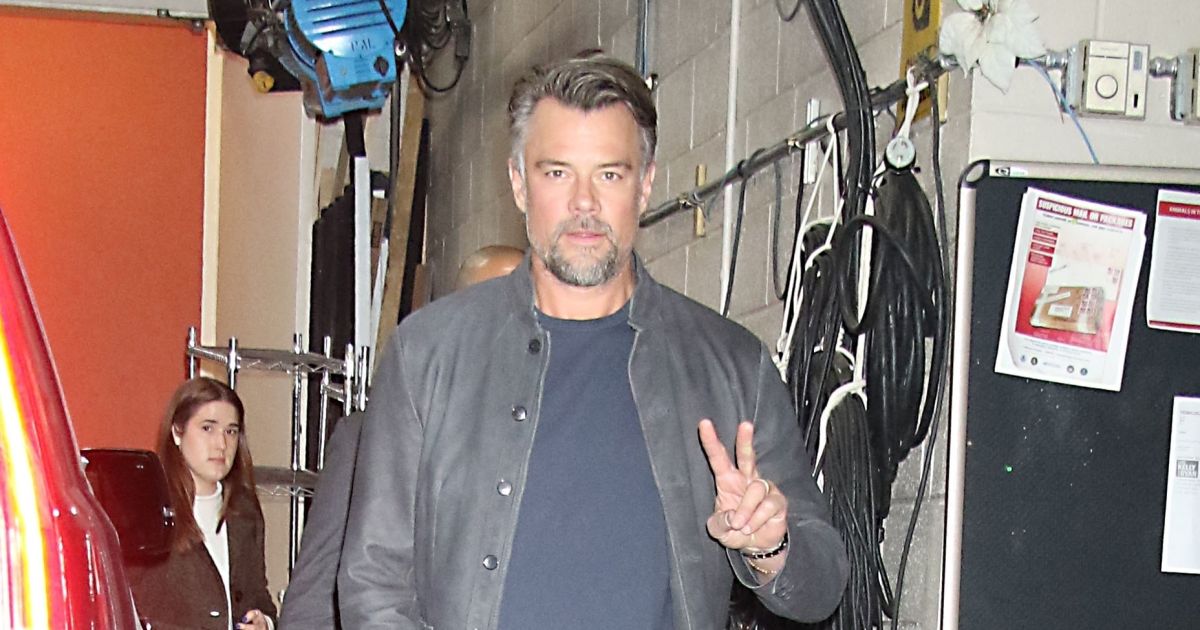 Josh Duhamel arrive à l'émission Live With Kelly & Ryan à New York, le ...