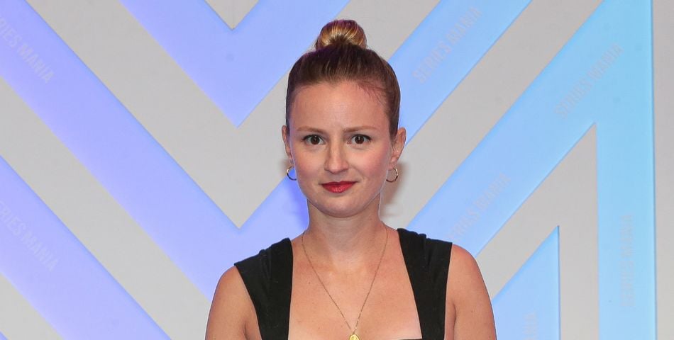 Tiphaine Daviot au photocall de la série Les randonneuses lors du ...