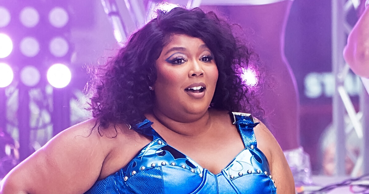 Lizzo visée par une plainte pour harcèlement sexuel par ses propres danseuses, les détails font ...