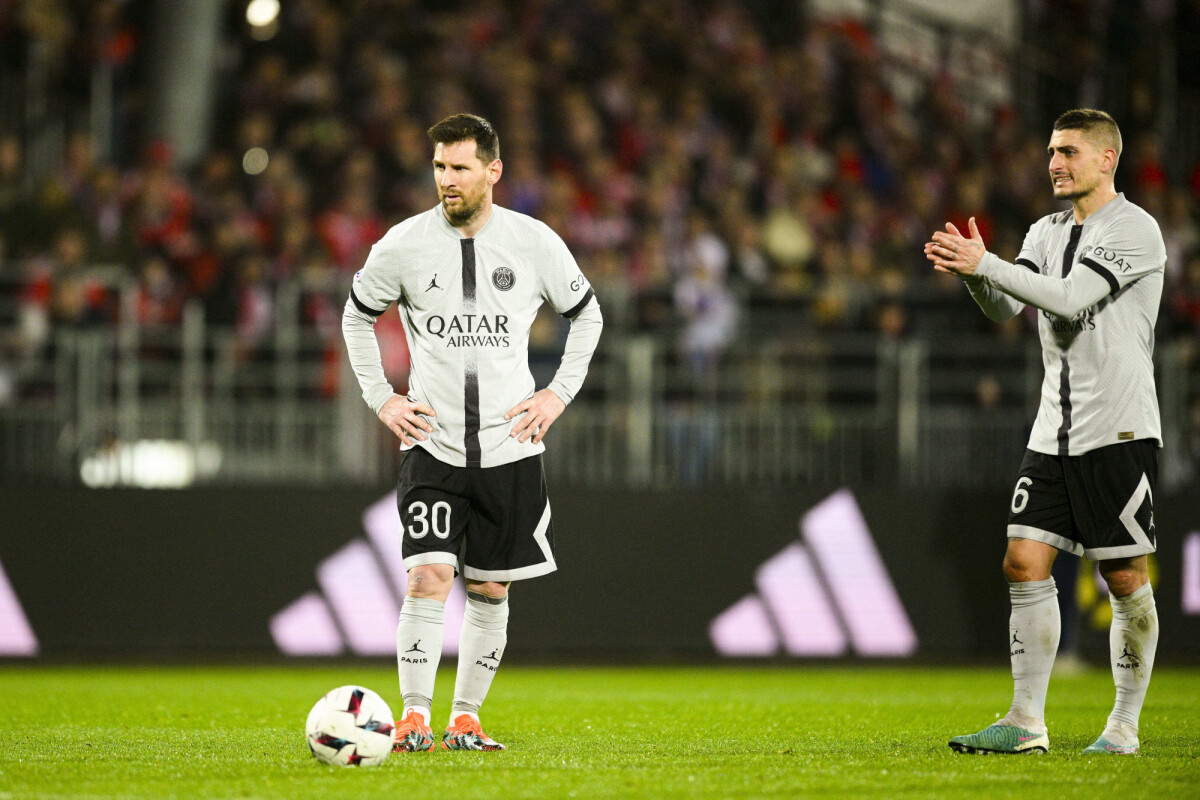 Photo : Lionel Messi (PSG) / Marco Verratti (PSG) lors du match de championnat de Ligue 1 Uber ...