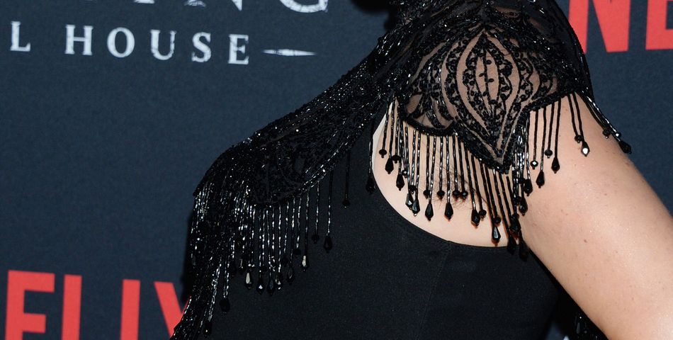 Kate Siegel à la première de la saison 1 de la série télévisée Netflix ...