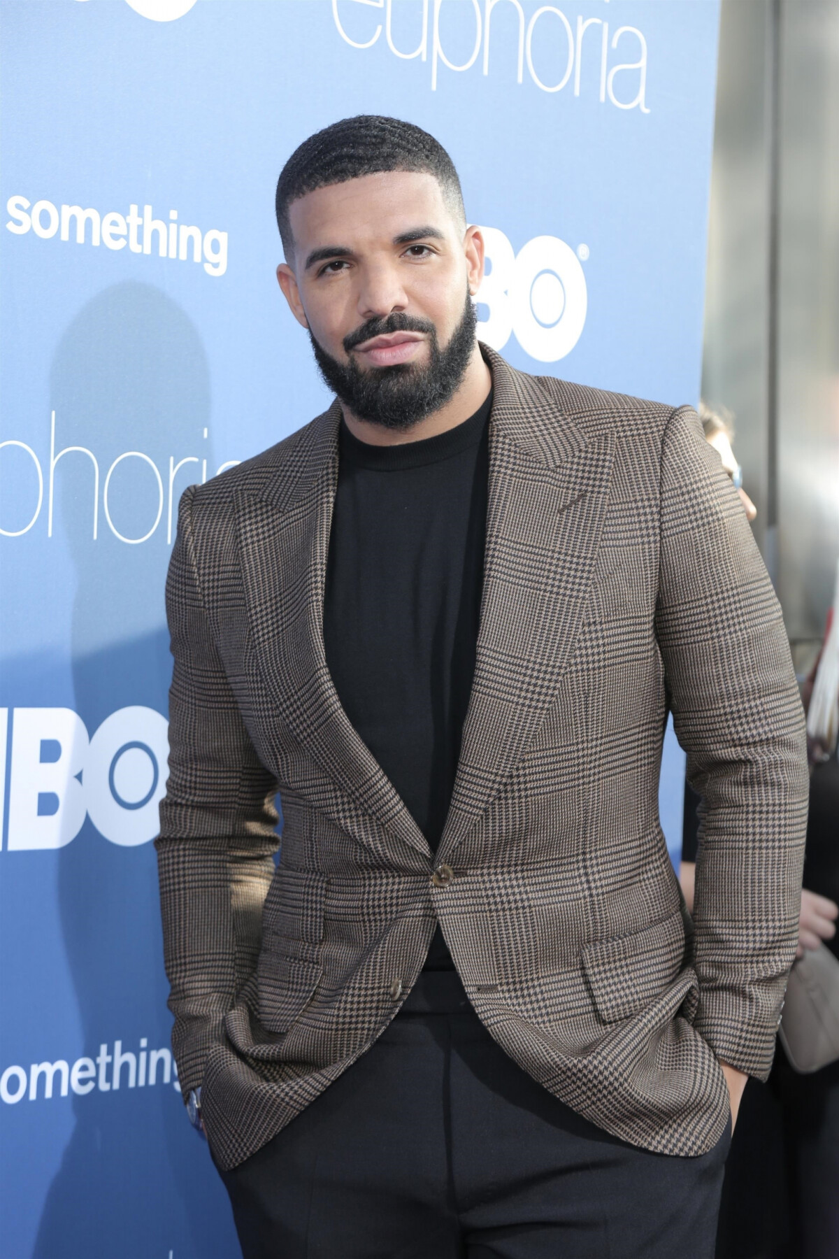 Photo : Drake lors de la première de la série HBO "Euphoria", au ...