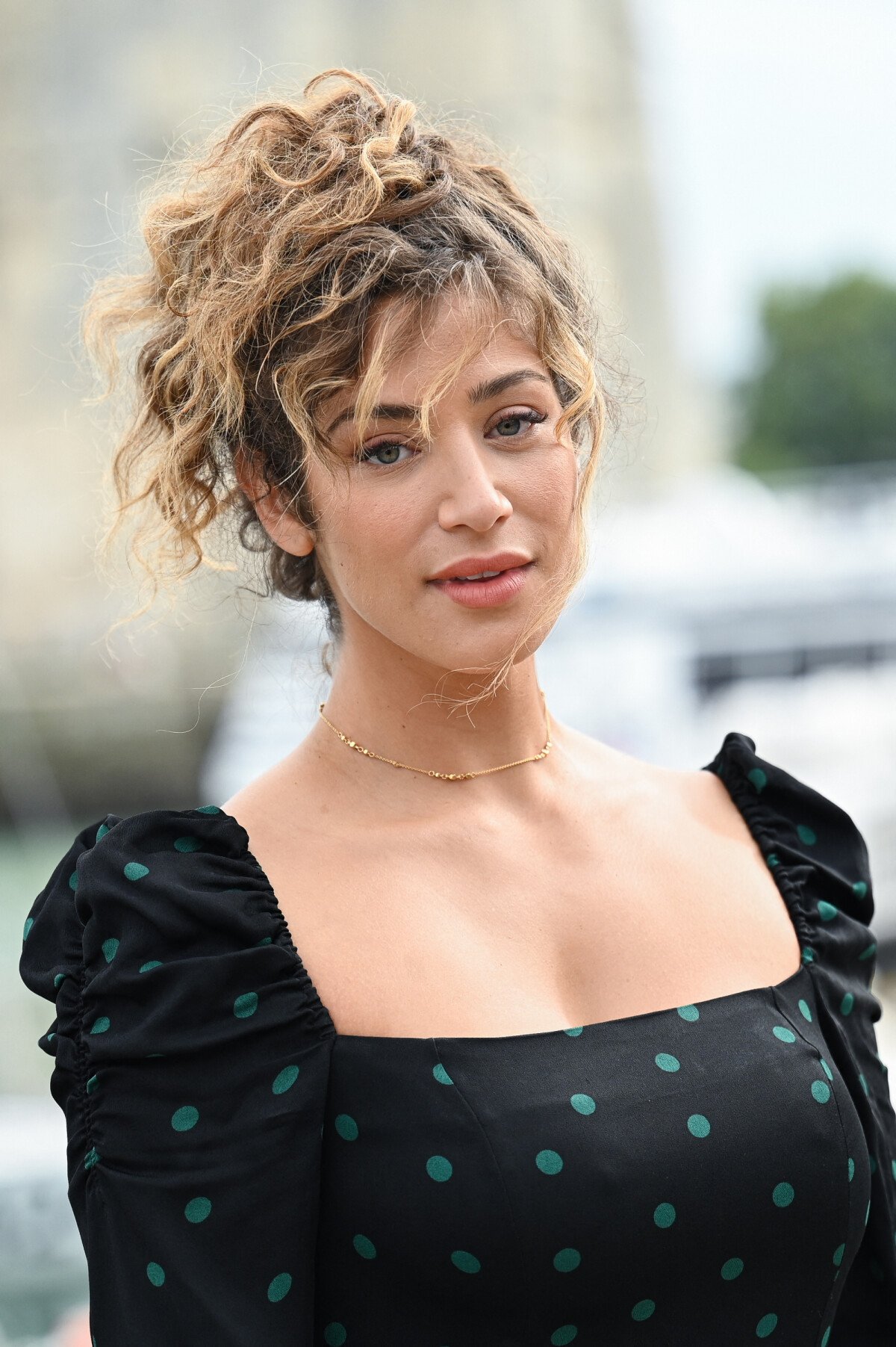 Photo : Manon Azem - Photocall lors du Festival de la Fiction de La ...
