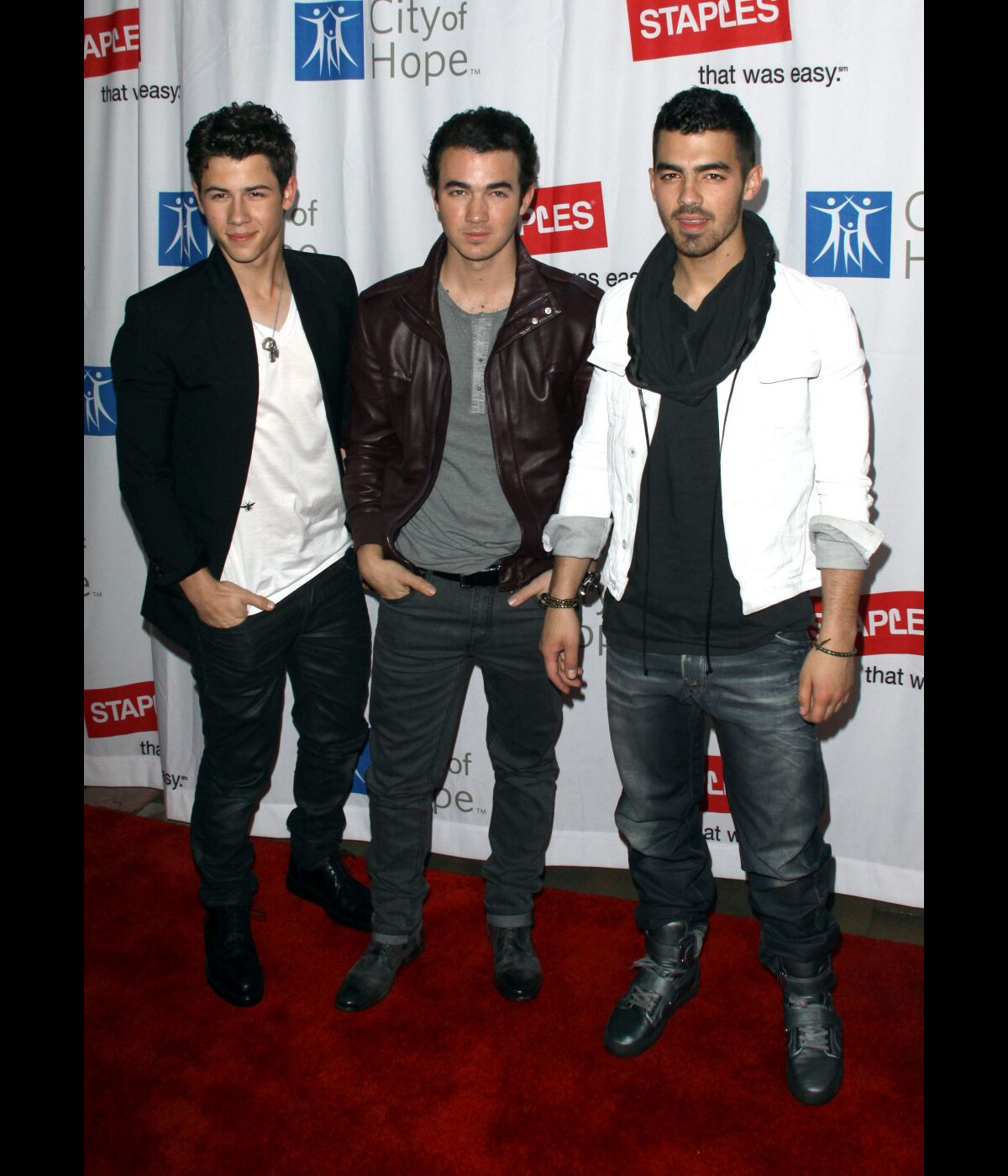 Photo : Les Jonas Brothers refont de la musique ensemble ! - PureBreak