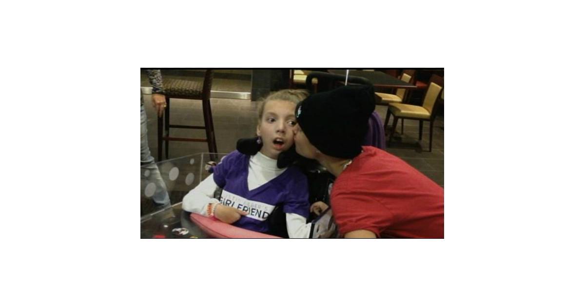 Justin Bieber toujours plus généreux et adorable avec ses fans, la ...