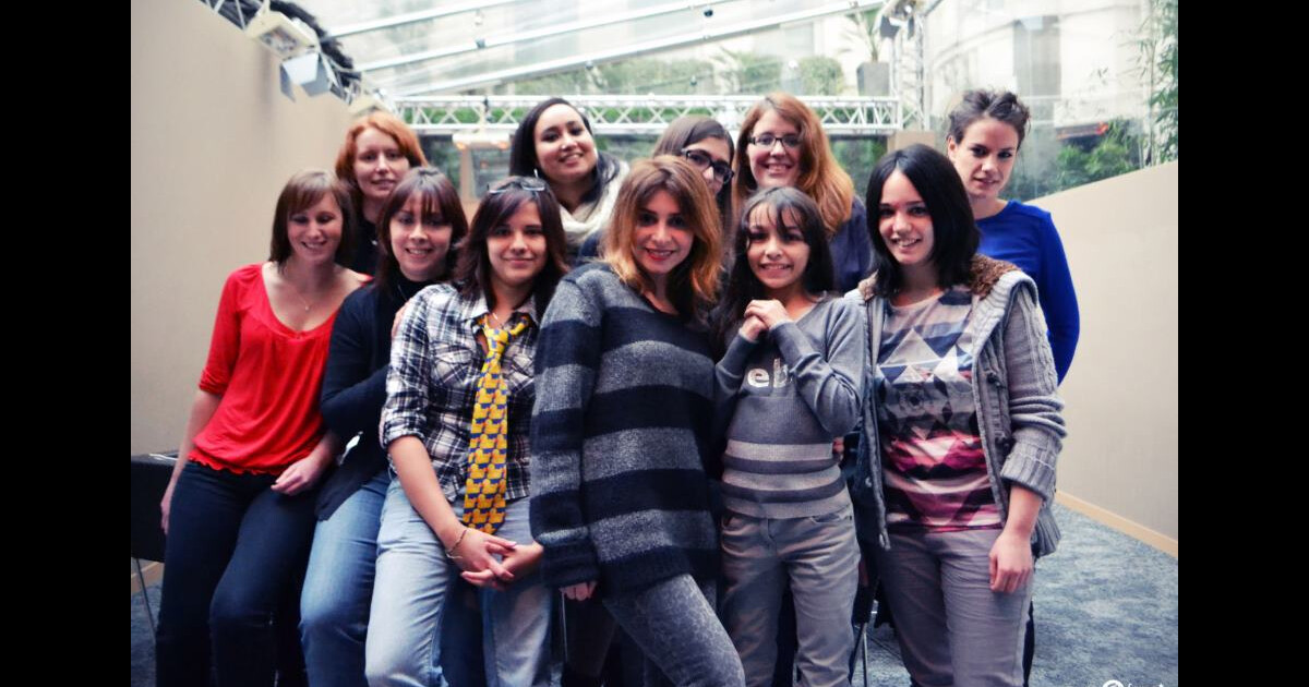 Julie Zenatti : rencontre avec ses fans et interview ! - PureBreak