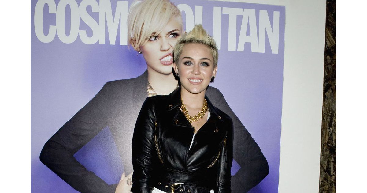 Miley Cyrus ne veut plus se montrer - Purebreak