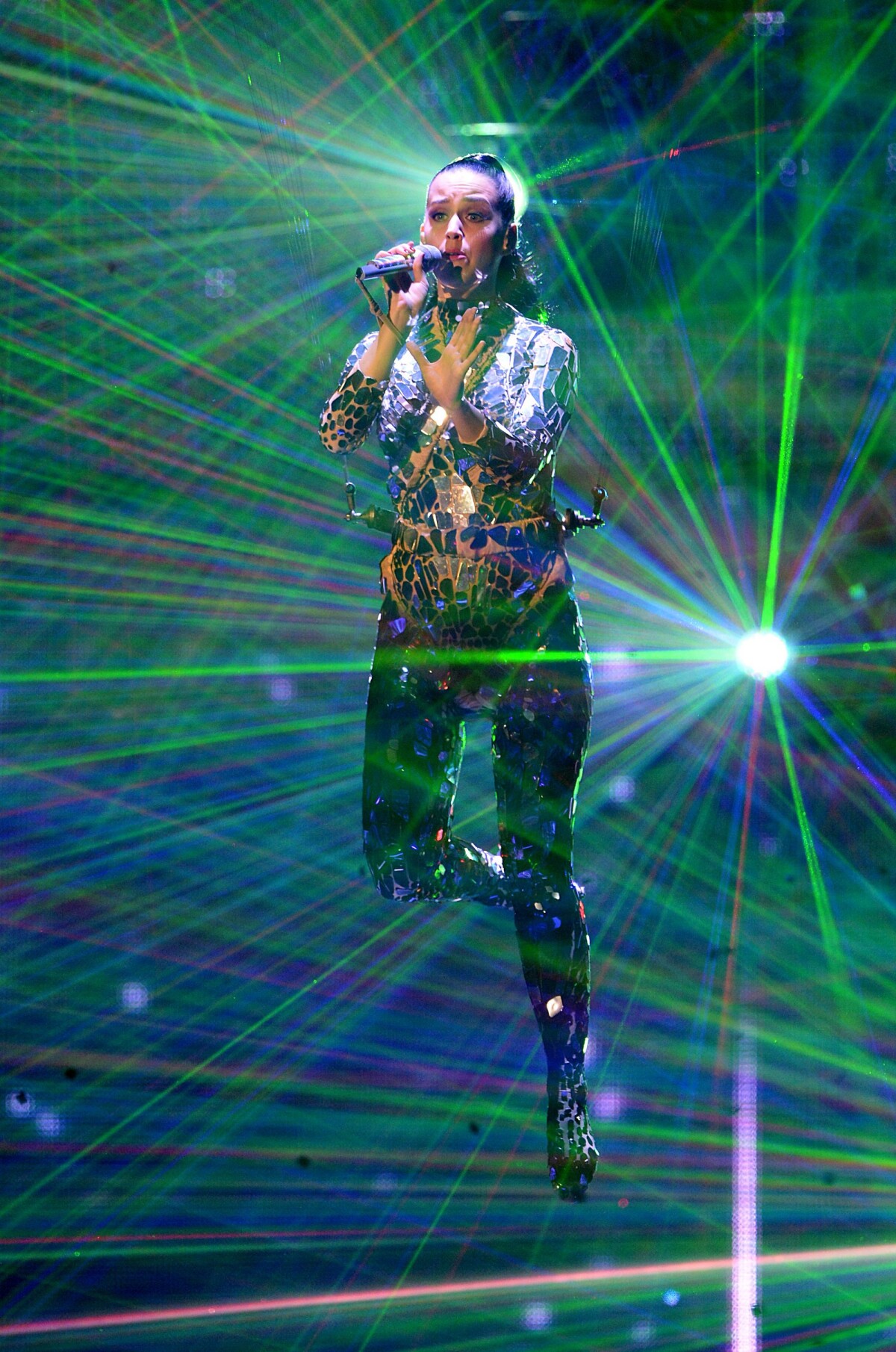 Photo : MTV VMA 2013 : Katy Perry sublime sur scène - PureBreak