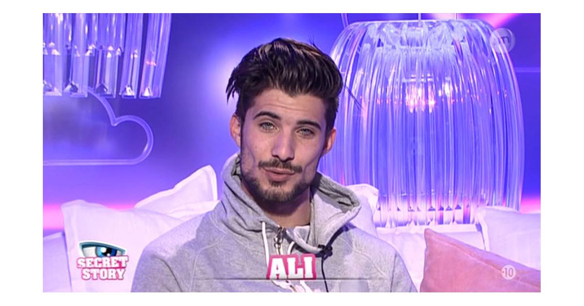 Secret Story 9 : Jonathan a buzzé le secret d'Ali - Purebreak