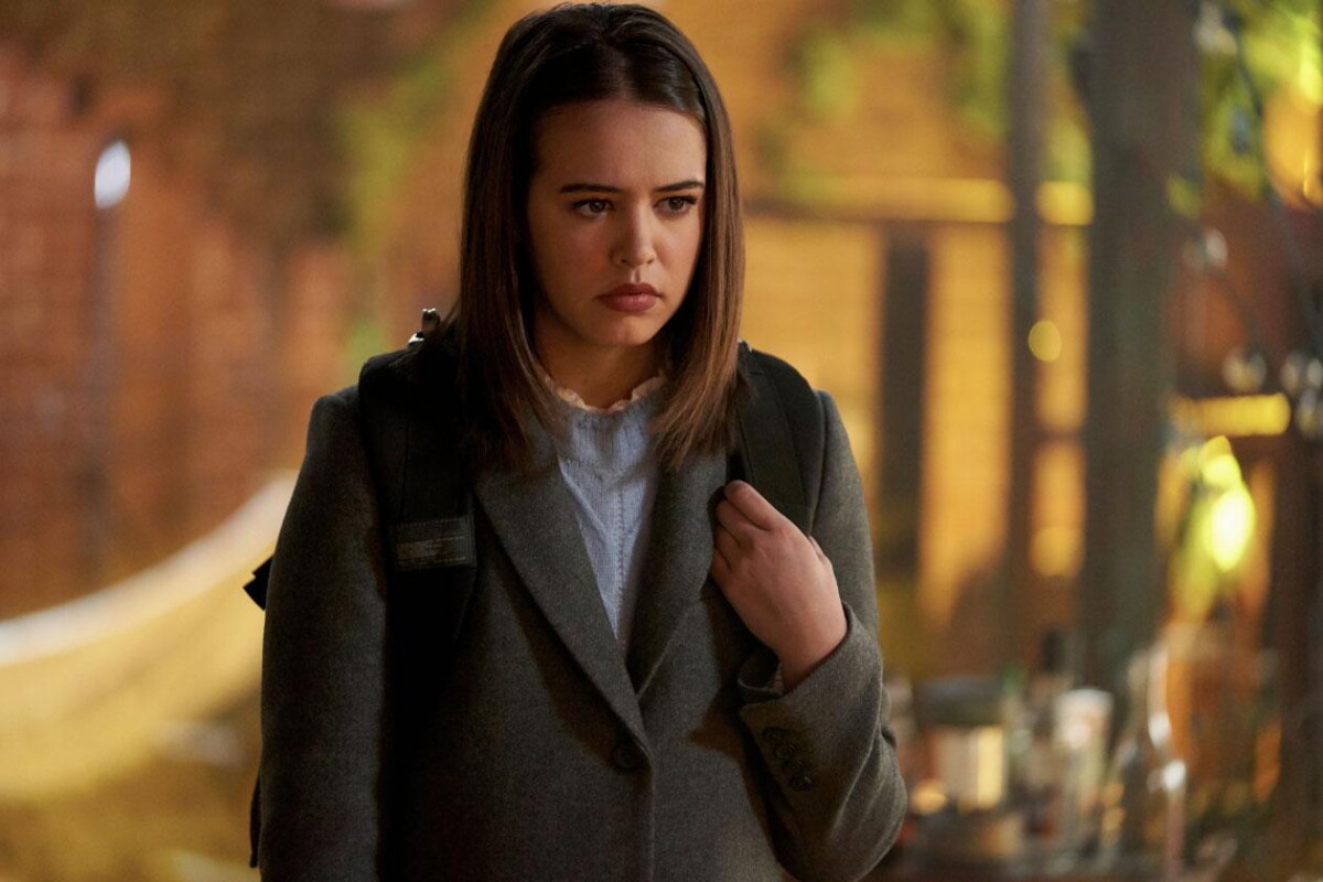 Photo : Legacies saison 2, épisode 12 : Josie (Kaylee Bryant) sur une ...